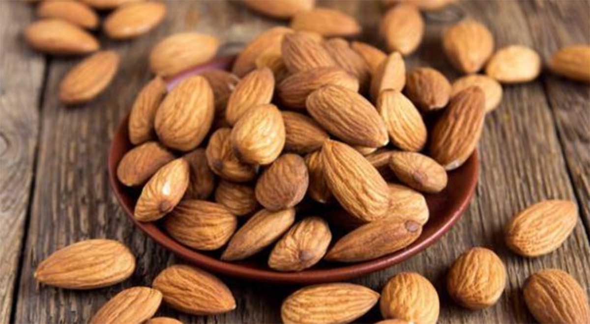 Almonds : టాప్ 1000 ఆహారాల్లో పోష‌కాలు అధికంగా ఉండేది.. వీటిల్లోనే ...